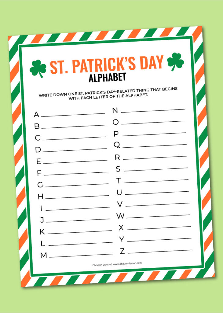 Printable shamrock maze - Chevron Lemon